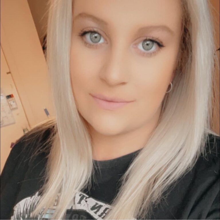Shylah Johnson – Handley and Anderson Funeral Services
